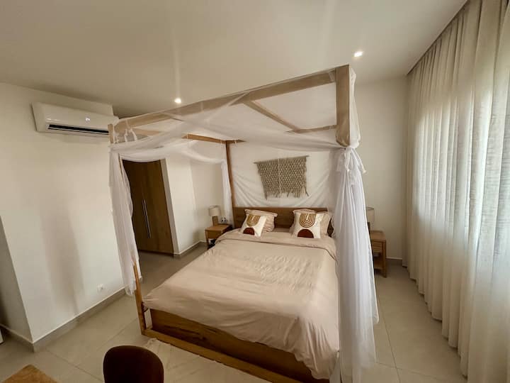 Almadies Serenity| Pool, Gym, Rooftop & Ocean View - Dakar