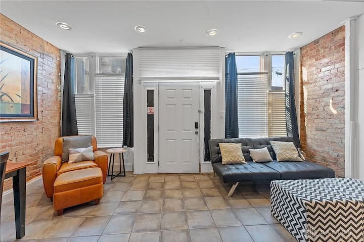 Stylish Stay Near Downtown - Cincinnati