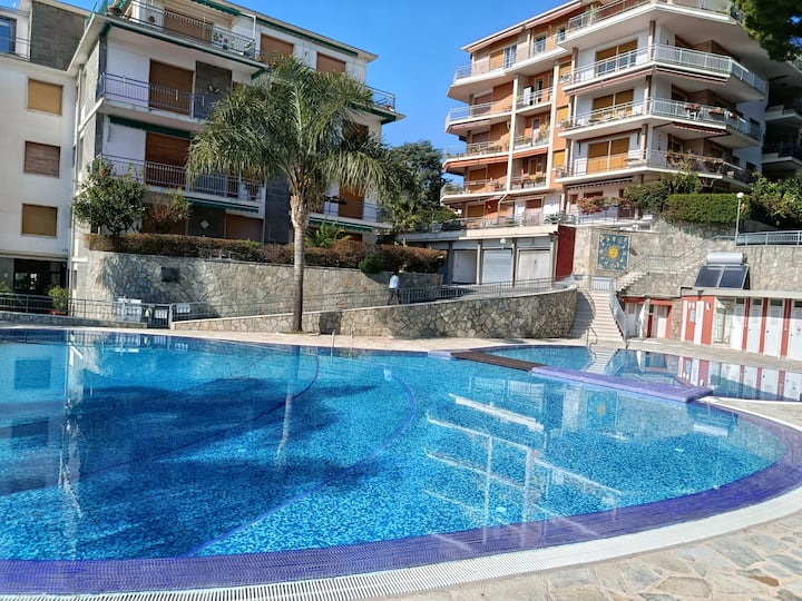 Casa Al Sole | Sanremo | Piscina + Box Auto Gratis - Sanremo
