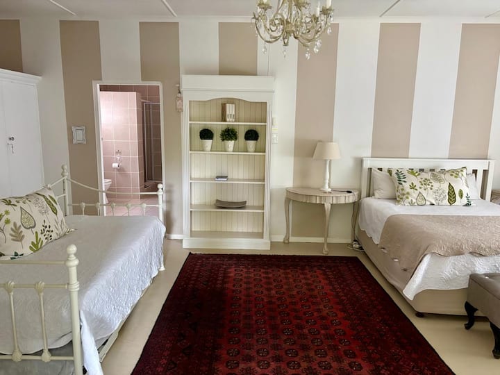 Mulberry Place - Cradock