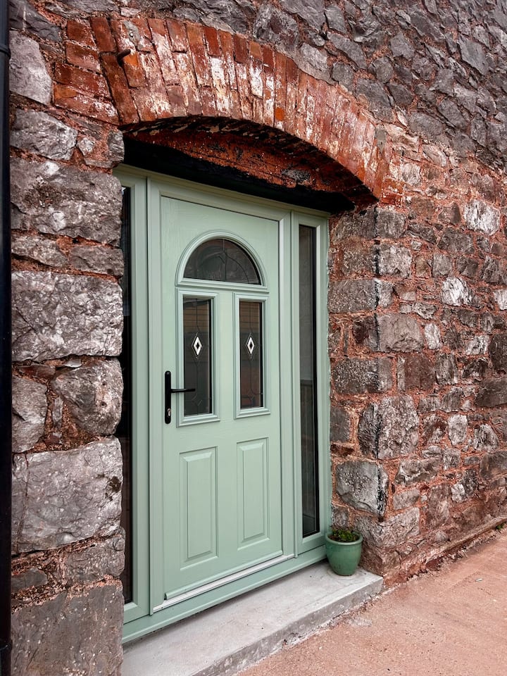 The Nook - A Cosy Bolt Hole On A Working Farm - Totnes