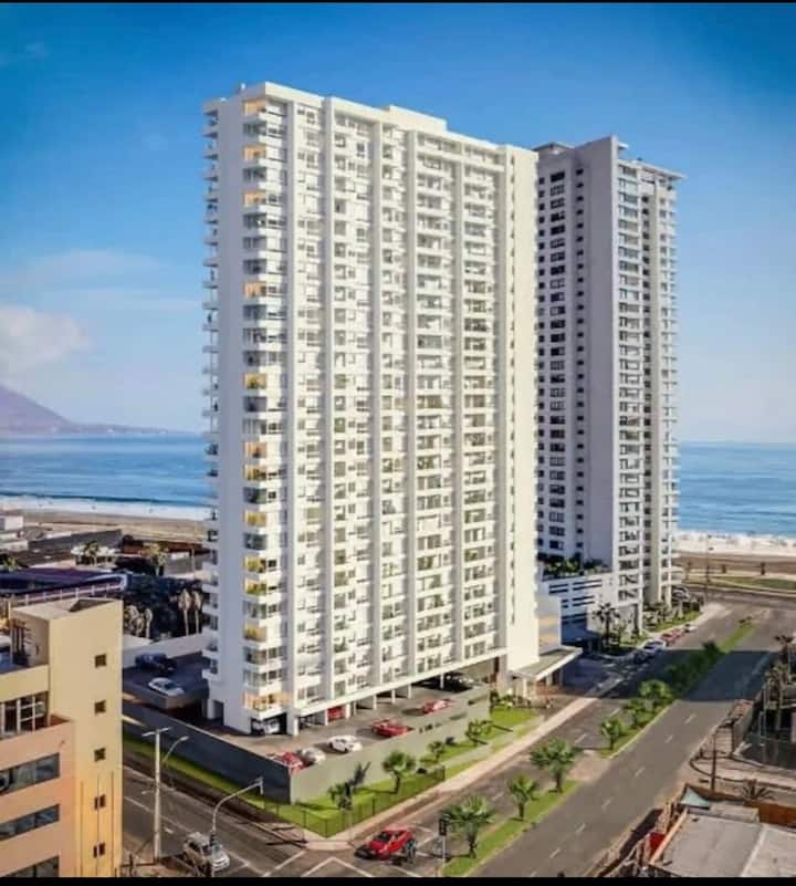 Departamento En Iquique, A Pasos De Playa Brava - Iquique