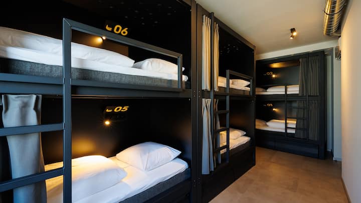 6-pod Room - Enschede