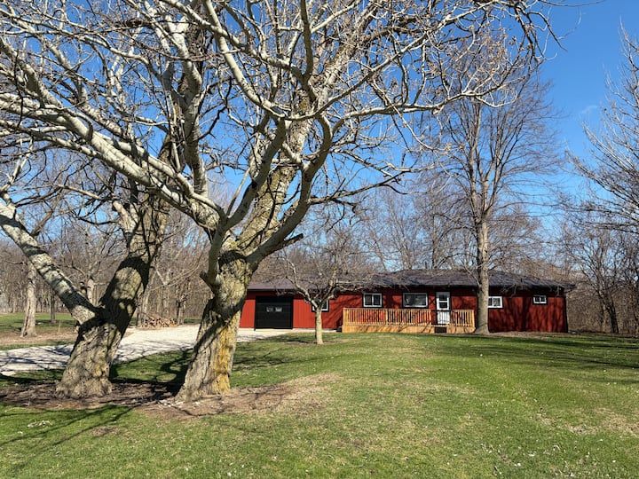 Islanders Inn - Pelee Island