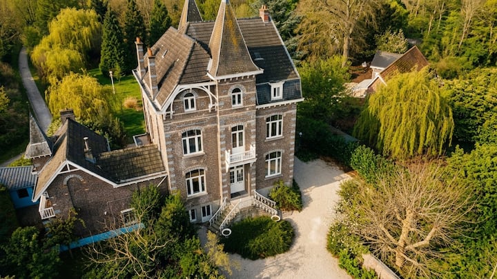 Fabulous 7-bedroom Chateau '"De Varens" - Oudenaarde