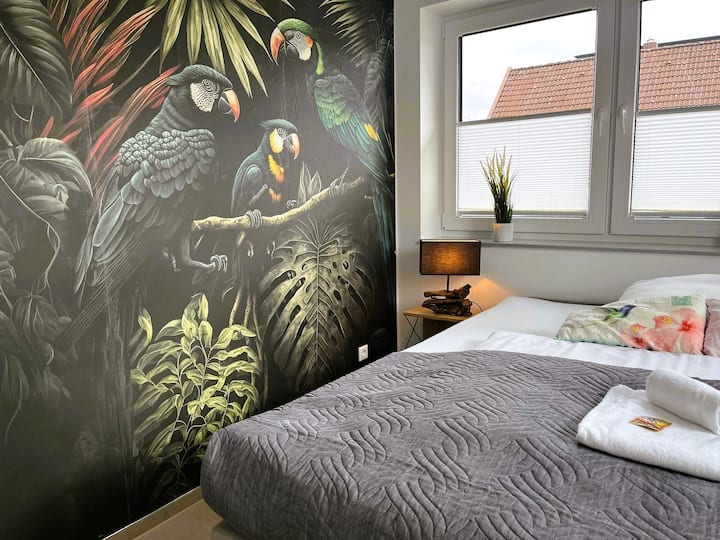 Heaven Homes: Studio Für 4 | Balkon & Free Parking - Paderborn