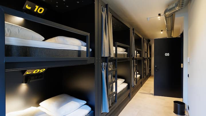 10-pod Room - Enschede