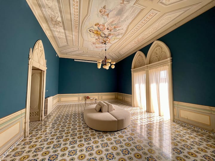 Eclèsia - 175 Mq Of Light & Neogothic Architecture - Nola