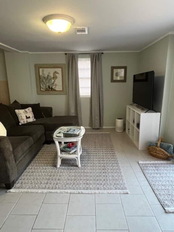 Sunny Home - Lower Level Duplex In Morehead City - Morehead City, NC