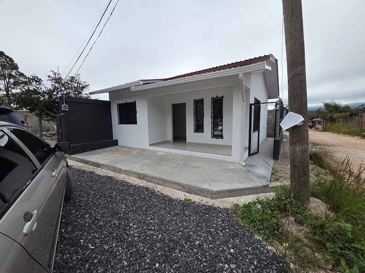 Casa Ideal Para Familias Y Viajeros Frecuentes - Departamento de La Paz