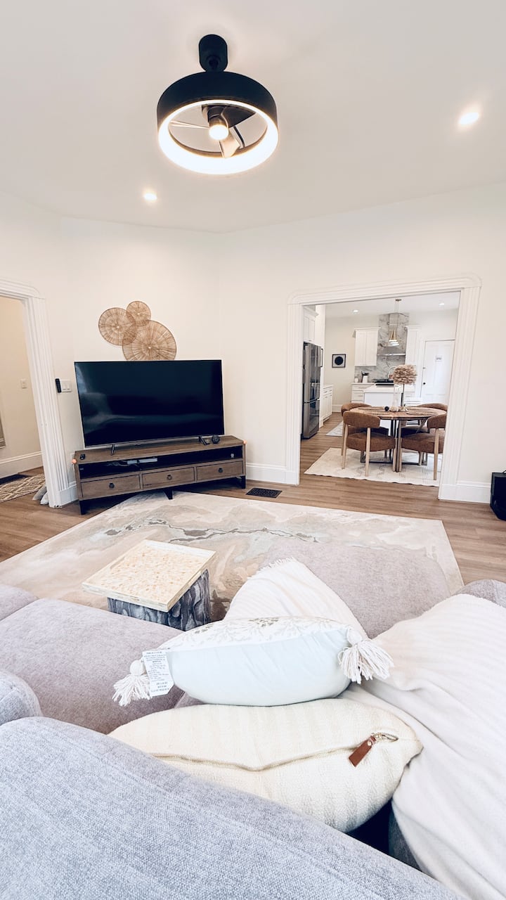 New 2br/2ba Luxe Harvard & Mit W/parking Red Line - Boston, MA