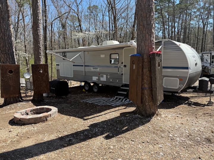 Pocket Hideout - Broken Bow, OK