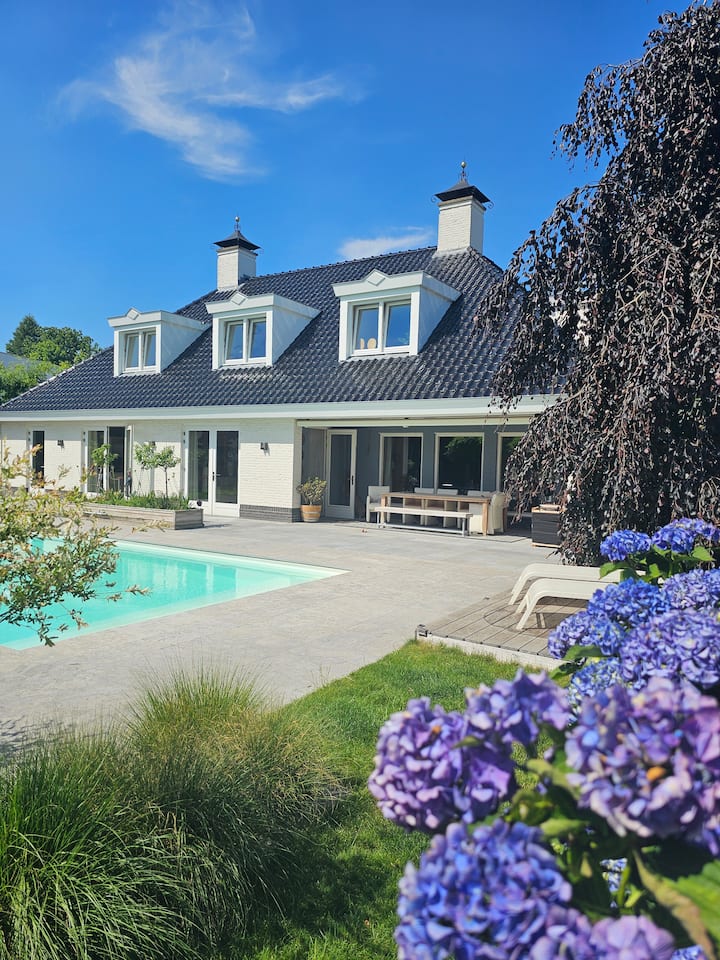 Resort Style Home With Pool | A Limburg Escape - Roermond