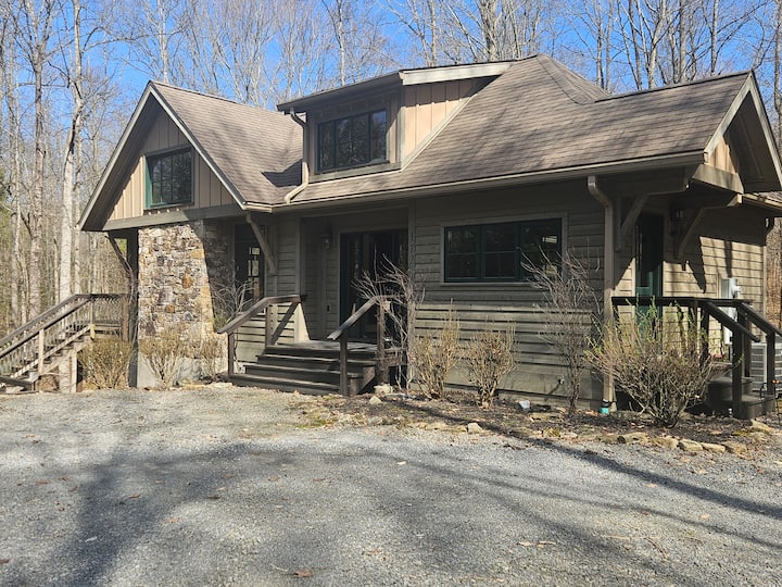 Falcon Ridge - Fayetteville, WV