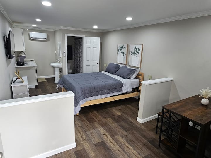 The Coral Tide - Cleveland, TN