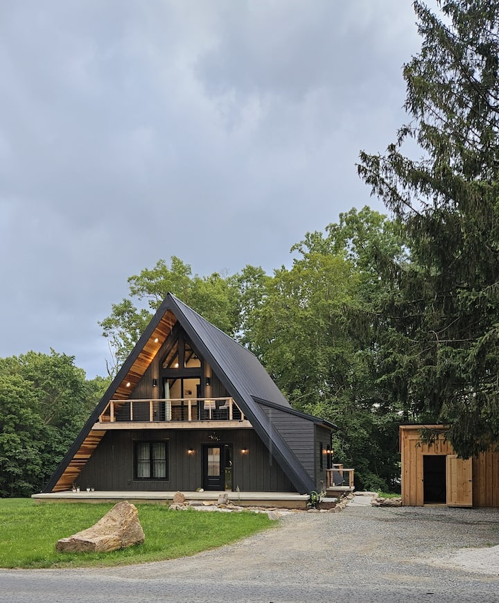 Welcome To - Sitting Rock A-frame - In Lancaster - Honey Brook, PA