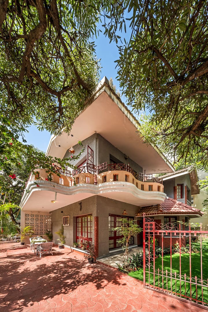 Rajasthani Heritage Styled 5bhk Party Vibe Villa - Bengaluru