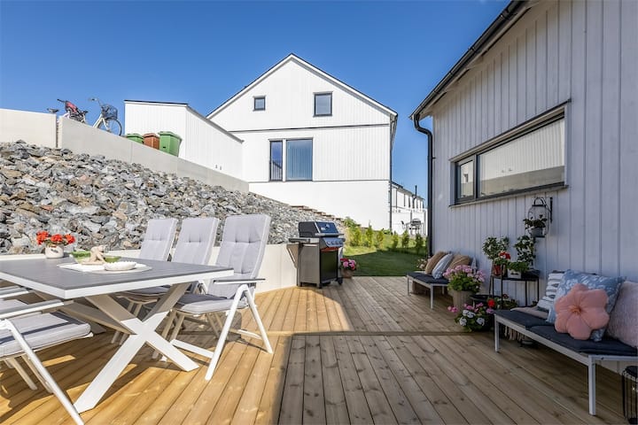 Gladö Lake Retreat - Tumba