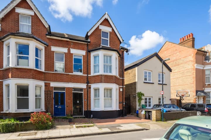 New!2br|freeparking+ps5|primerichmond|station - Hounslow