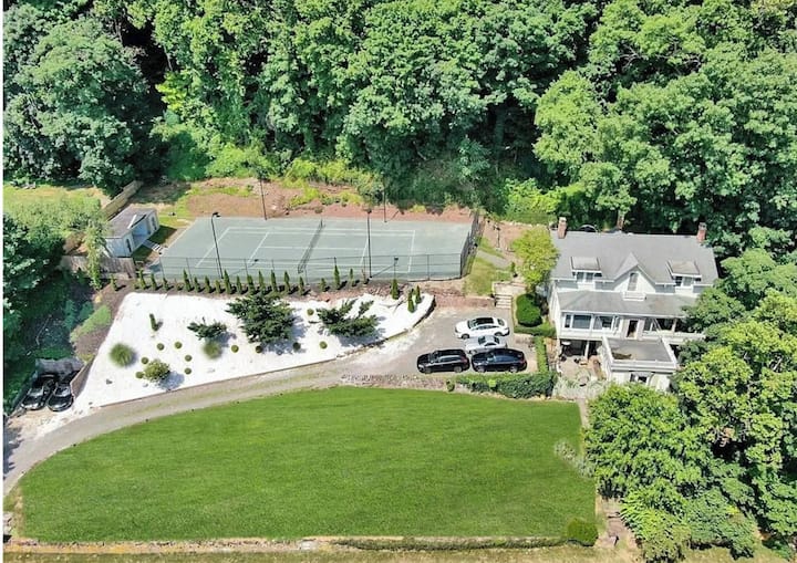 Us Open Vip Stay With Tennis Court | Hudson River - Nyack, NY