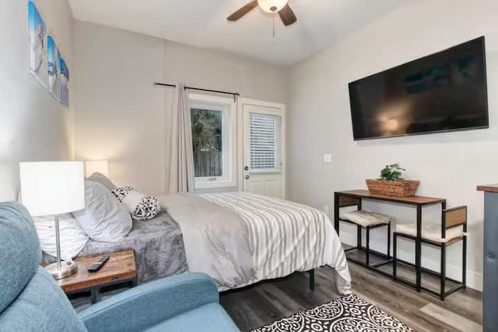 Hip 3 Studio | Central Midtown Location - Sacramento, CA