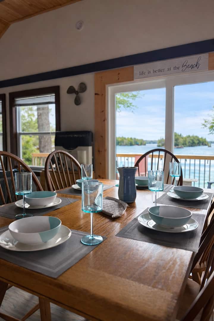 Bay + Beach Cottage | Private Sand Beach - Kingston