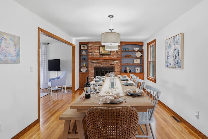 *Deeded Lake Access | 1.5mi To Downtown Chatham - Orleans, MA