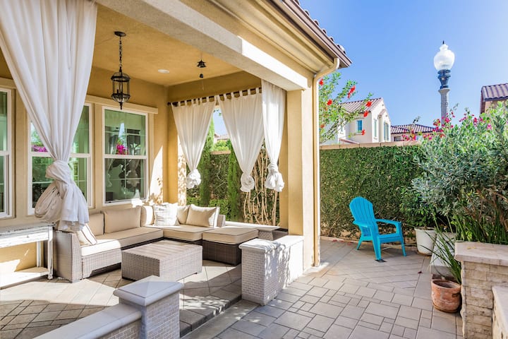 Elegant 4br Lake Forest Home | Pool S#41496 - Irvine, CA