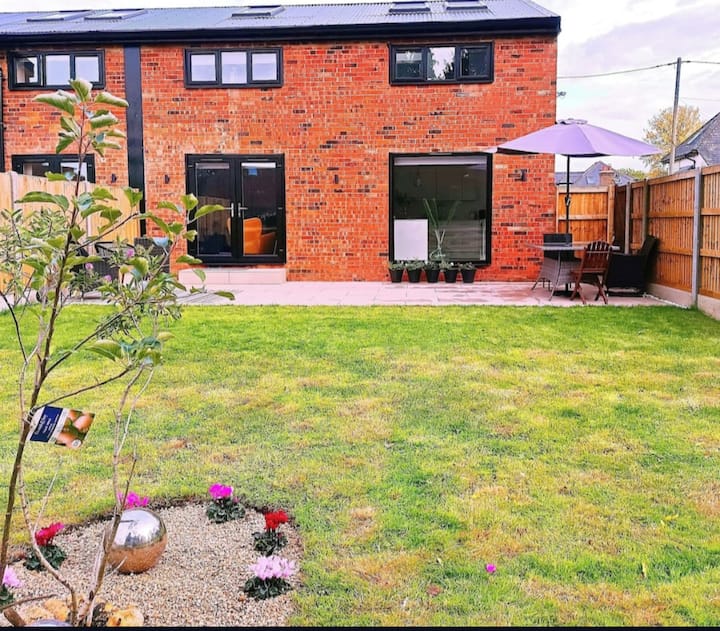 Charming 3 Bedroom House In Lynsted - 法弗舍姆