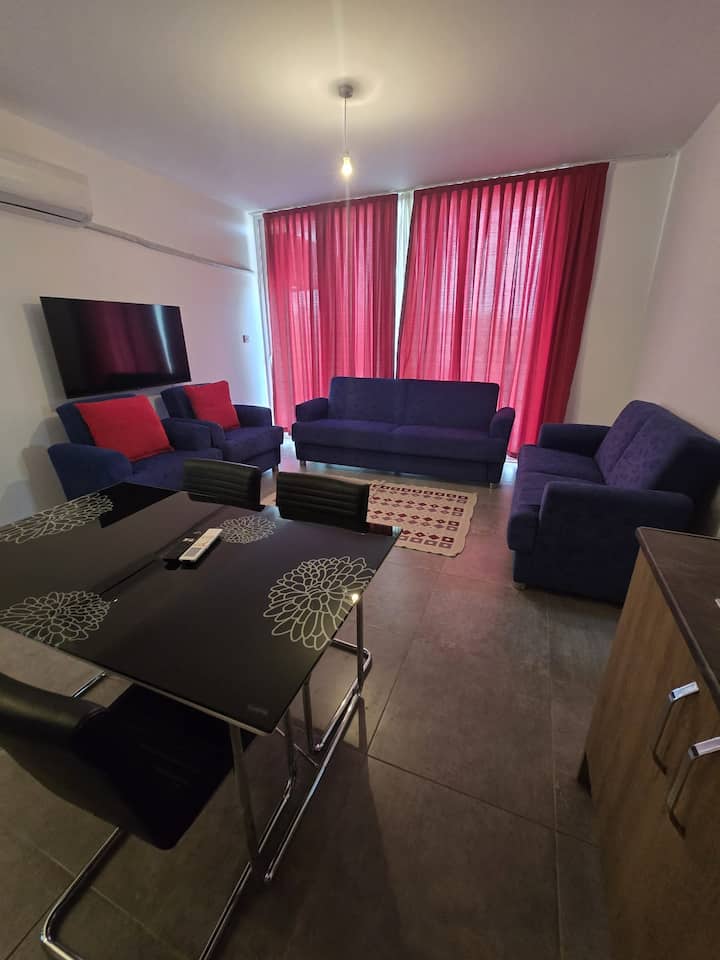 Freshly Refurbished 2br Flat | 2 Mins To Beach - Famagusta