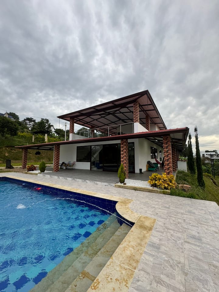 Hermosa Finca De Descanso - La Mesa