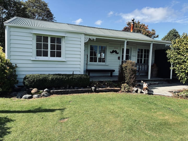 Cozy Cottage Mountain Retreat - National Park