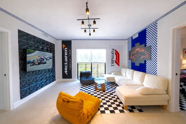 Elegant 3br W/ Parking | Wynwood-design District - Miami, FL