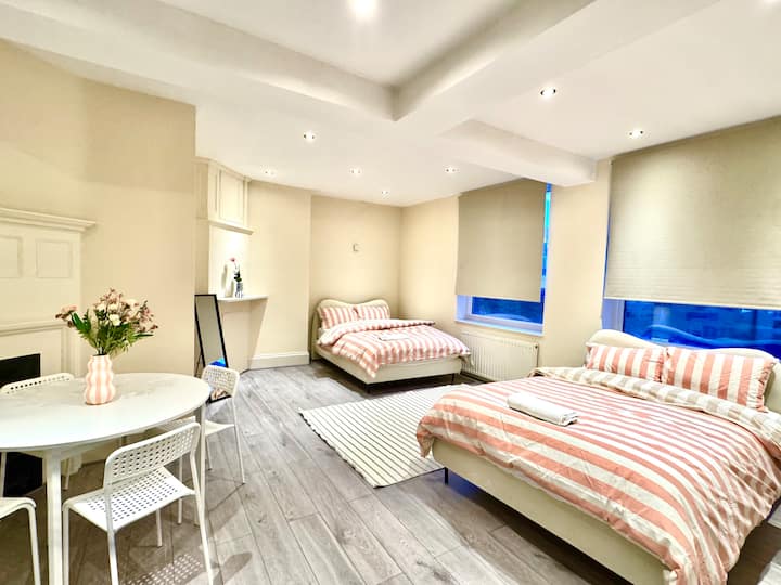 Spacious 3 Bedroom In Central London - London