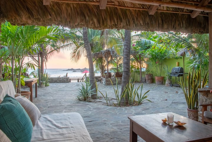 Océano | Beachfront 2br Suite & Full Kitchen - Mazunte