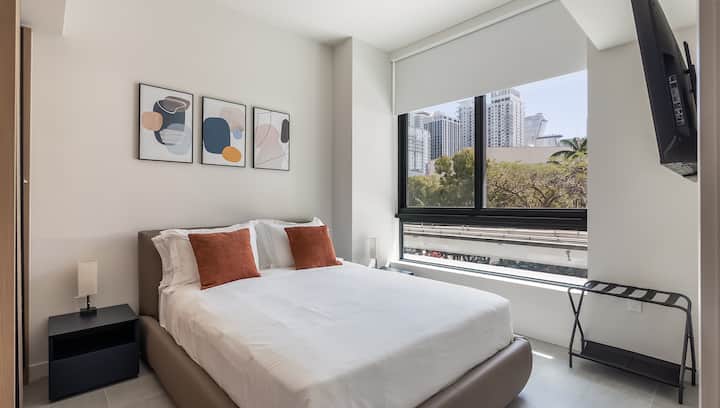 Stunning New Building • Rooftop Pool • Gym • Prime - Miami