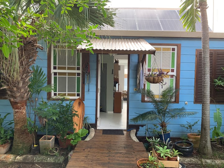 Maison Coloniale Rénovée Avec Piscine - Nouméa