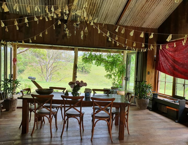 Hilltop Farm Stay • Views, Fire Pit & Stars - Bellingen