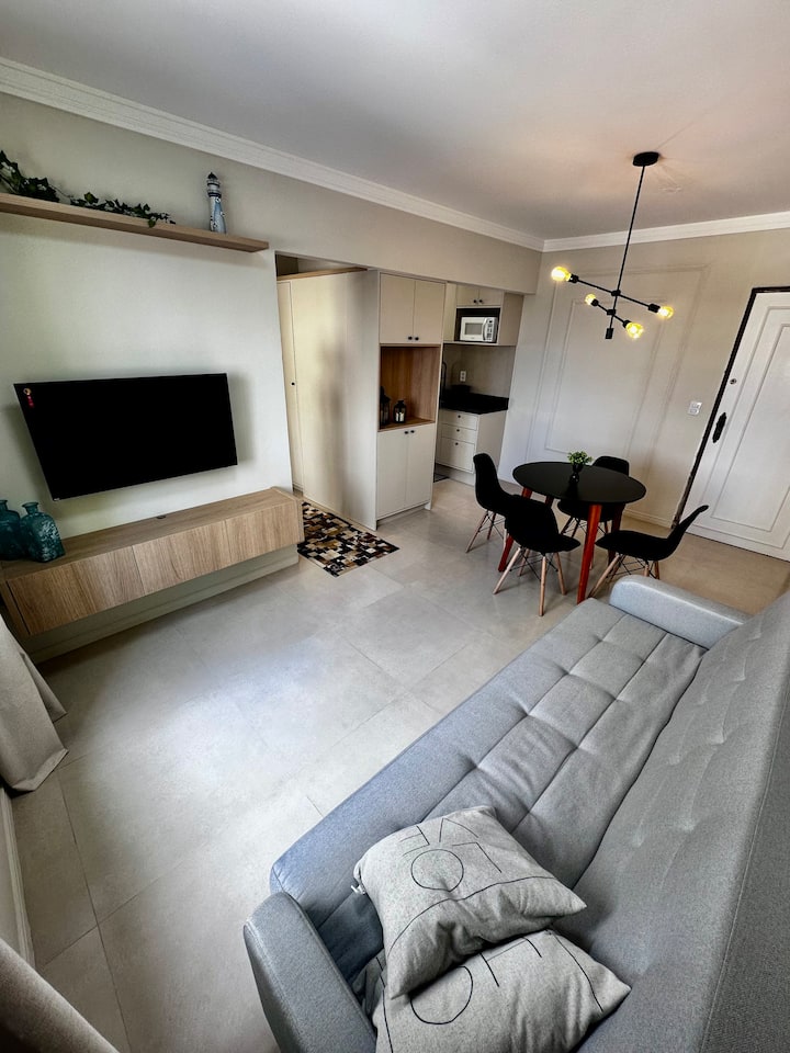 Apartamento De 1 Quarto à 100 Metros Da Praia - Balneario Camboriú