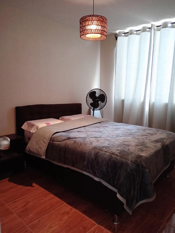 Casa Amoblada De Dos Habitaciones Para Familia - 聖地亞哥