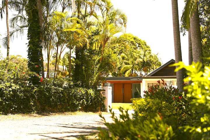 Home In Coffs Harbour Serenity - Coffs Harbour