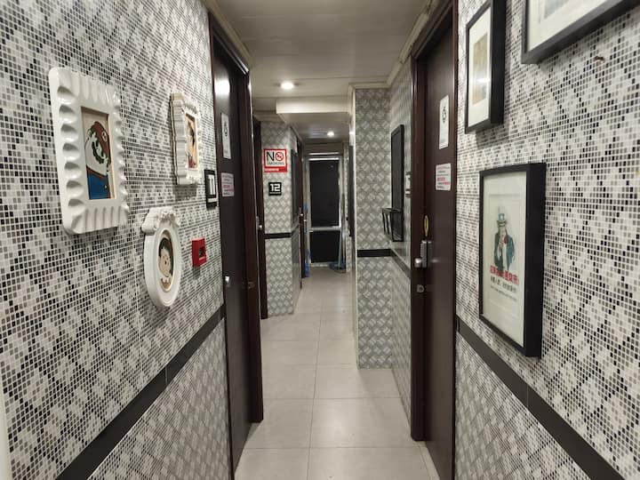 Monthly Rental Hostel Room With Washroom
月租式青年房舍 - Hongkong