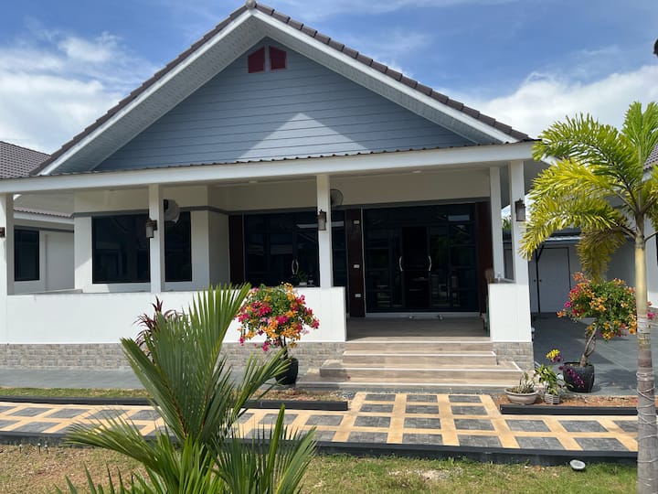 Ett Speciellt Hus På Pearl Villa - Thailand