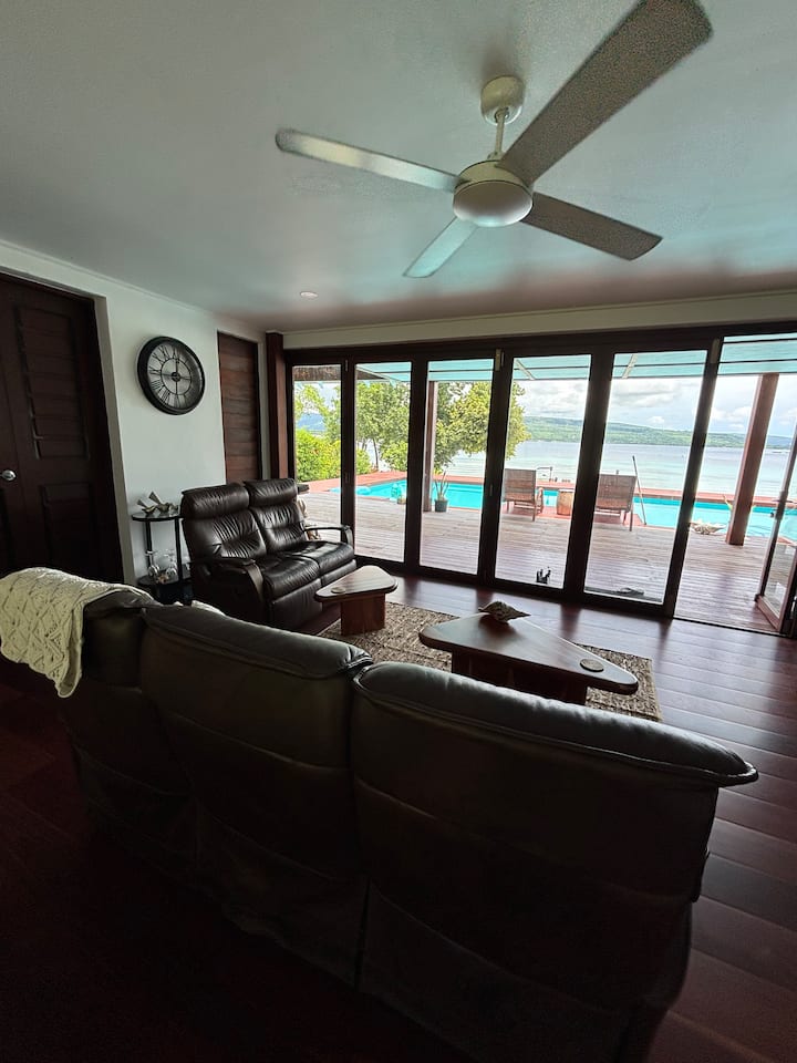 The Beach House On Moso - Vanuatu