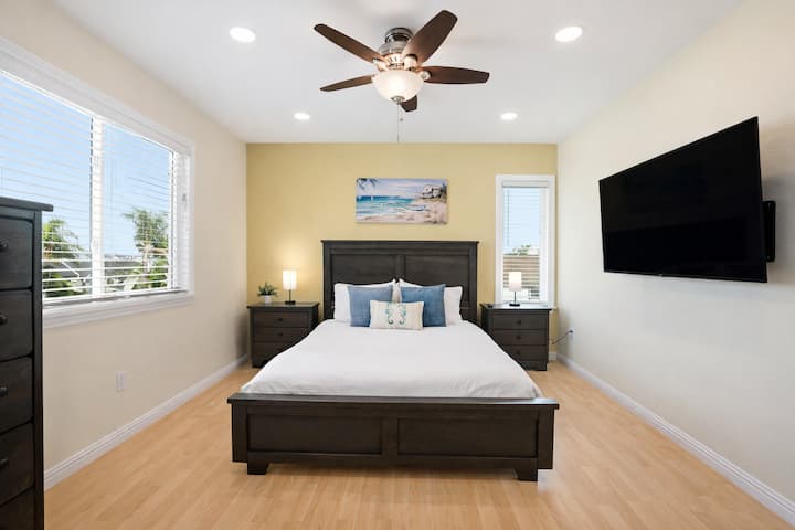 Cozy 2br Getaway | King Bed + Beach Nearby - Imperial Beach, CA