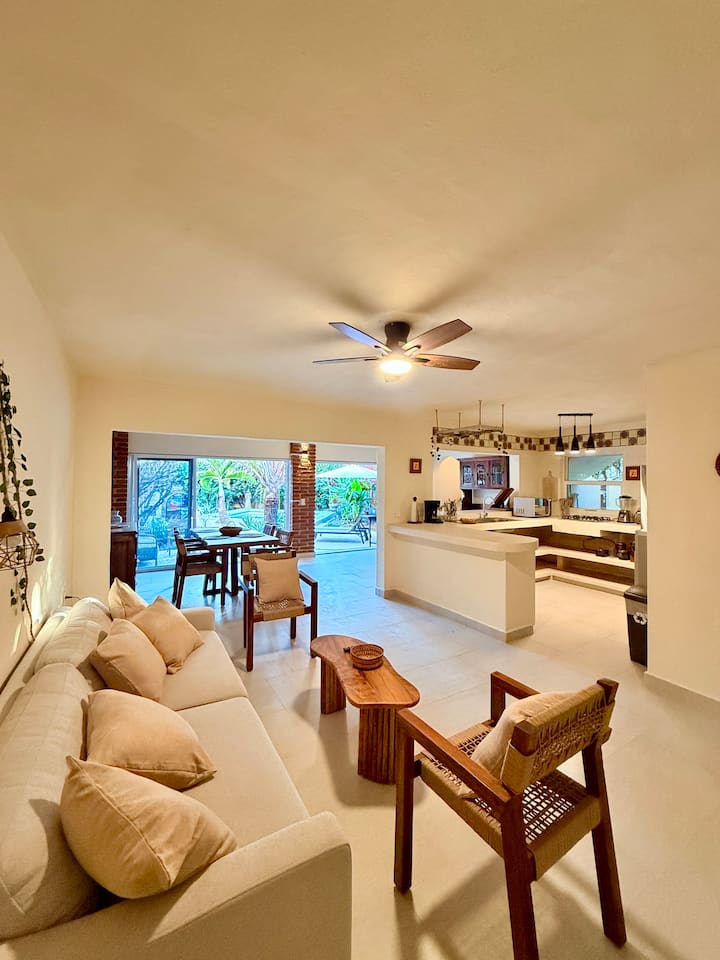 House With Private Pool And Beach At Only 3 Blocks - Bucerías