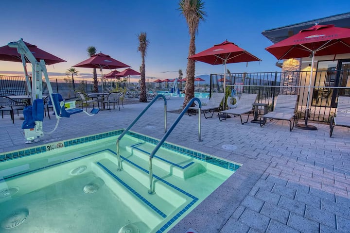 Brand New Luxury Class A Rv At Coachella Lakes - Coachella, CA