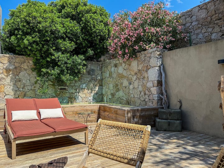 Suite Catalina, Piscine Privée - L'Île-Rousse
