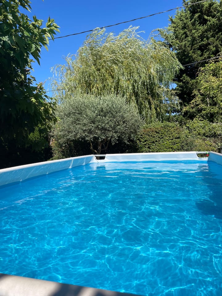 Maison De Ville Mitoyenne Avec Piscine 4 Lits 5-7p - Monteux