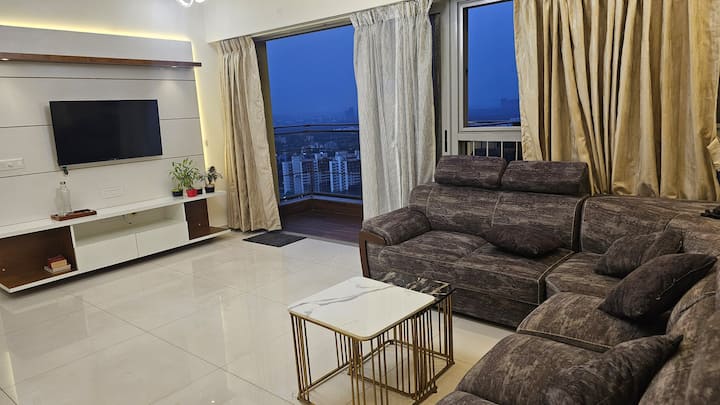Celestia@amanora | Luxurious 2bhk, Stunning Views - Pune